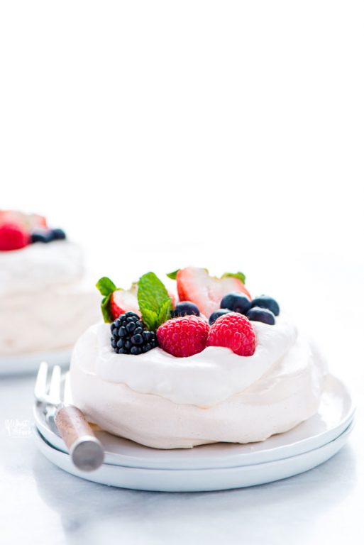 Mini Pavlova Recipe - What the Fork